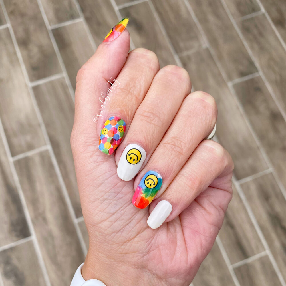 Dashing Diva “Smiley Face” – swakbeauty.com